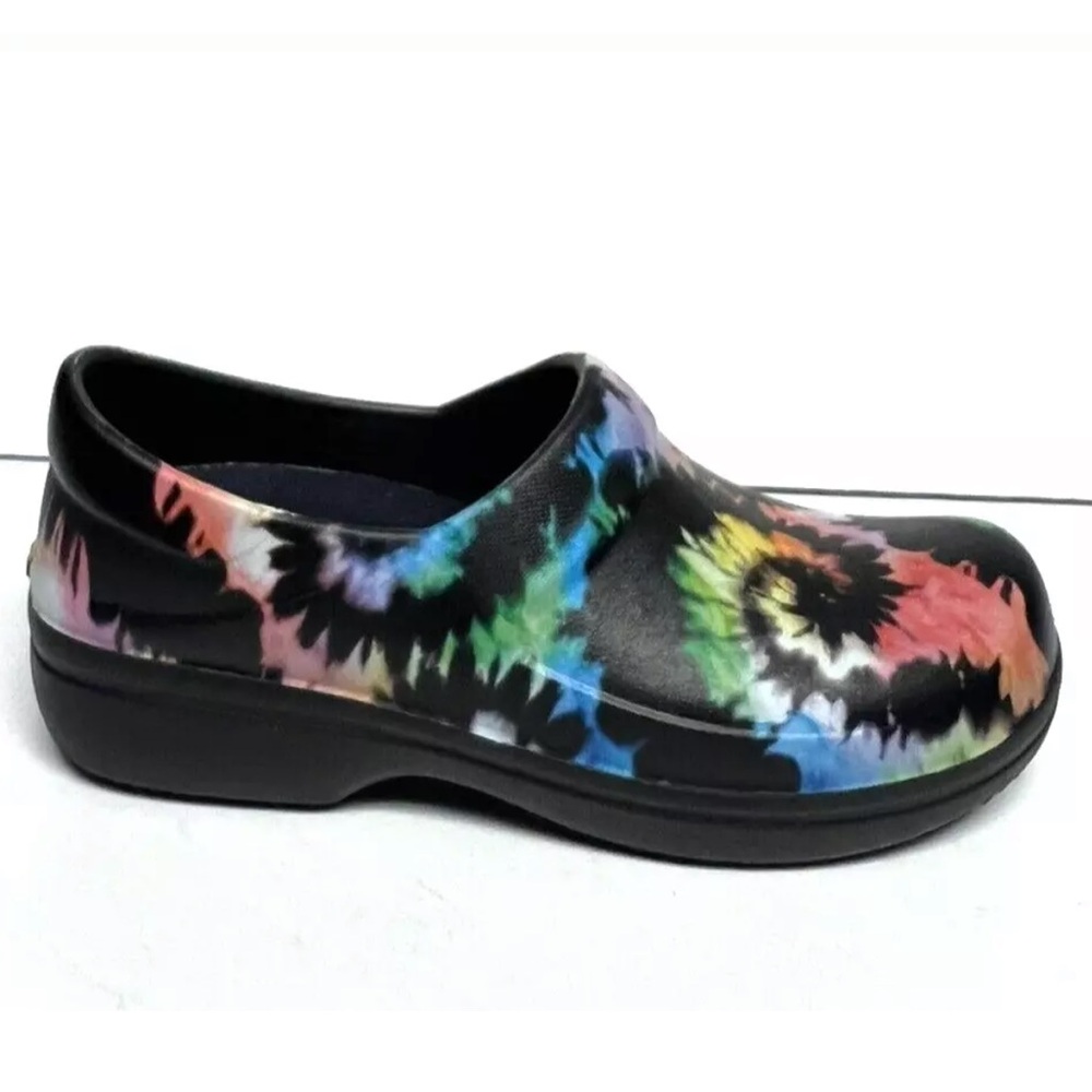 Crocs Women’s Neria Pro Ii Multi Clogs, Size 8 M - Gem